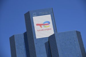 Avec son nouveau nom TotalEnergies veut se tourner vers un avenir plus ...