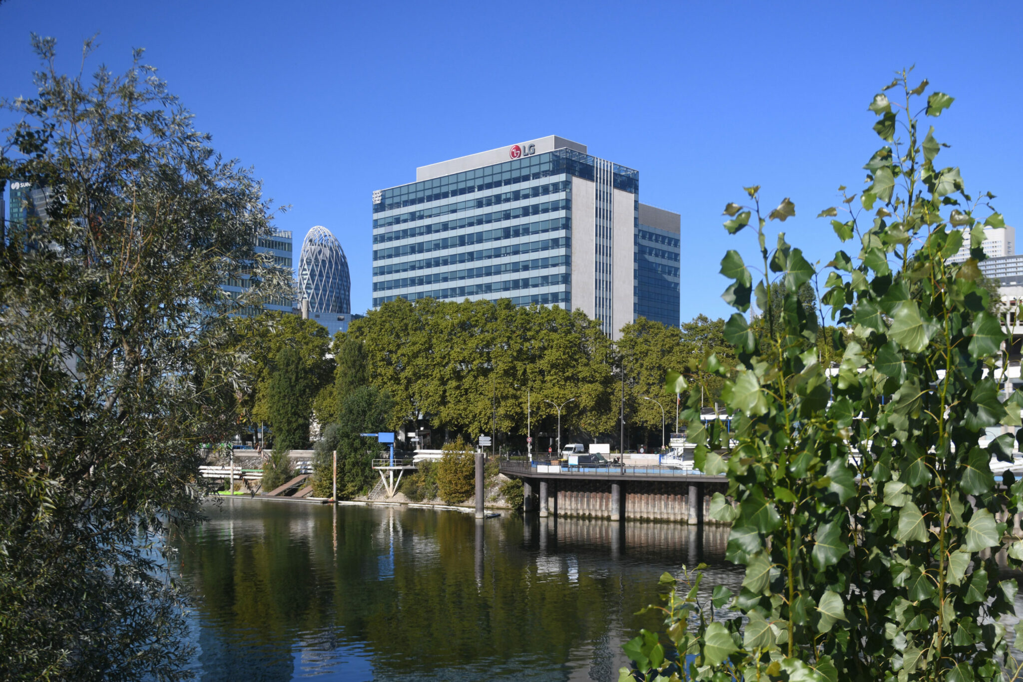 LG Electronics inaugure son nouveau siège français - Defense-92.fr