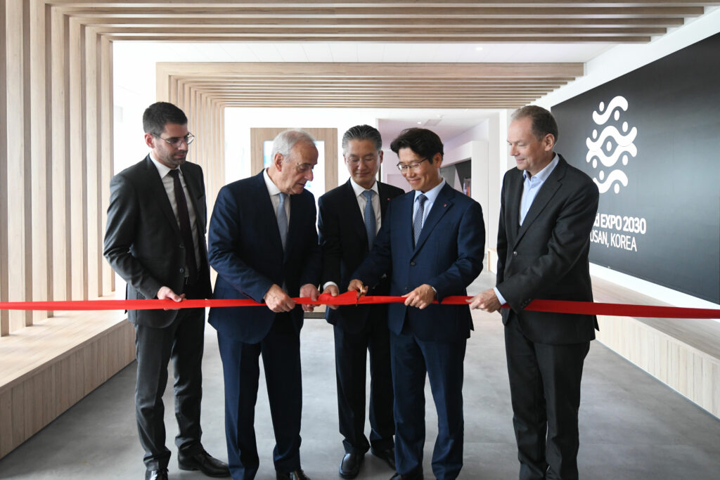 LG Electronics inaugure son nouveau siège français - Defense-92.fr