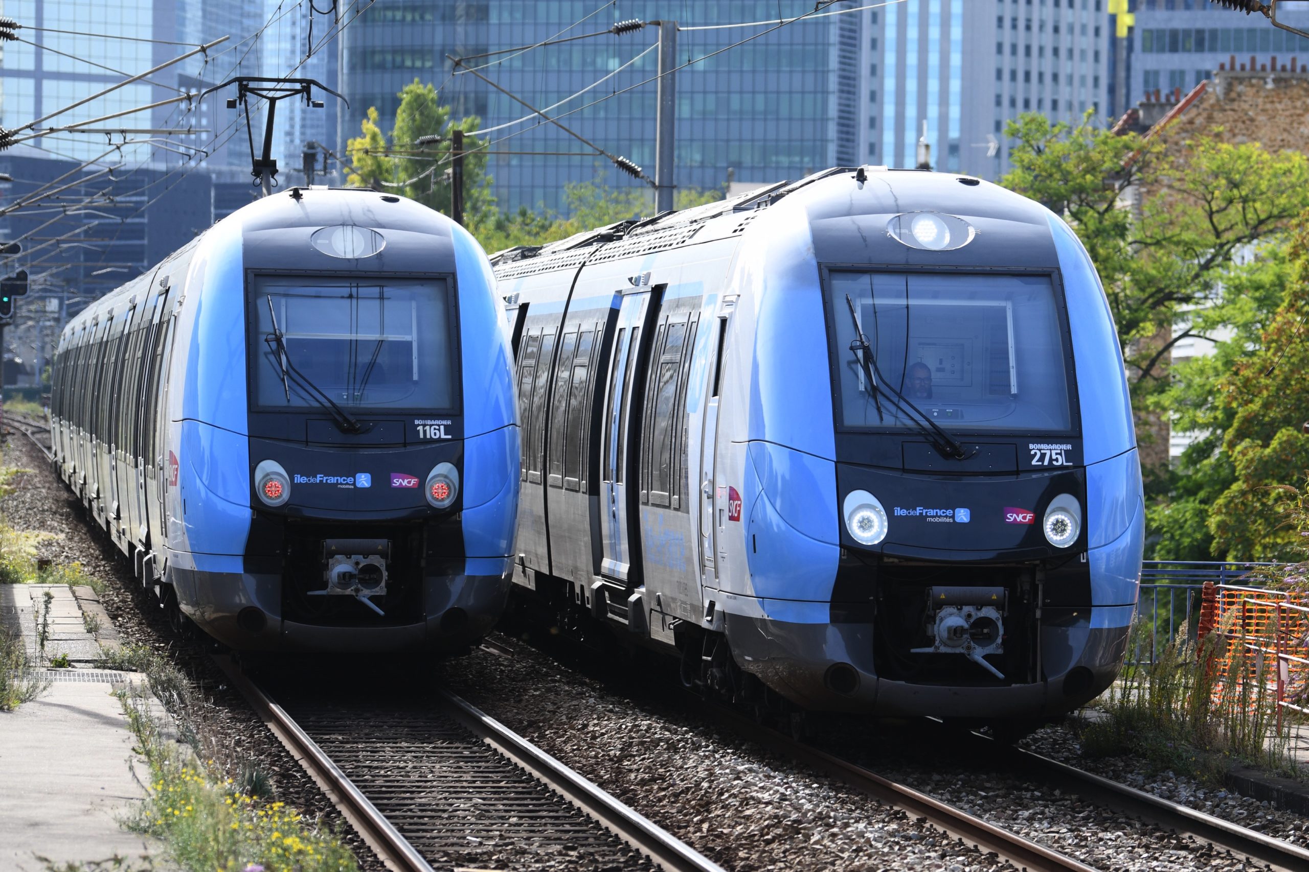 Un nouveau week-end de coupure pour la ligne L du Transilien - Defense ...