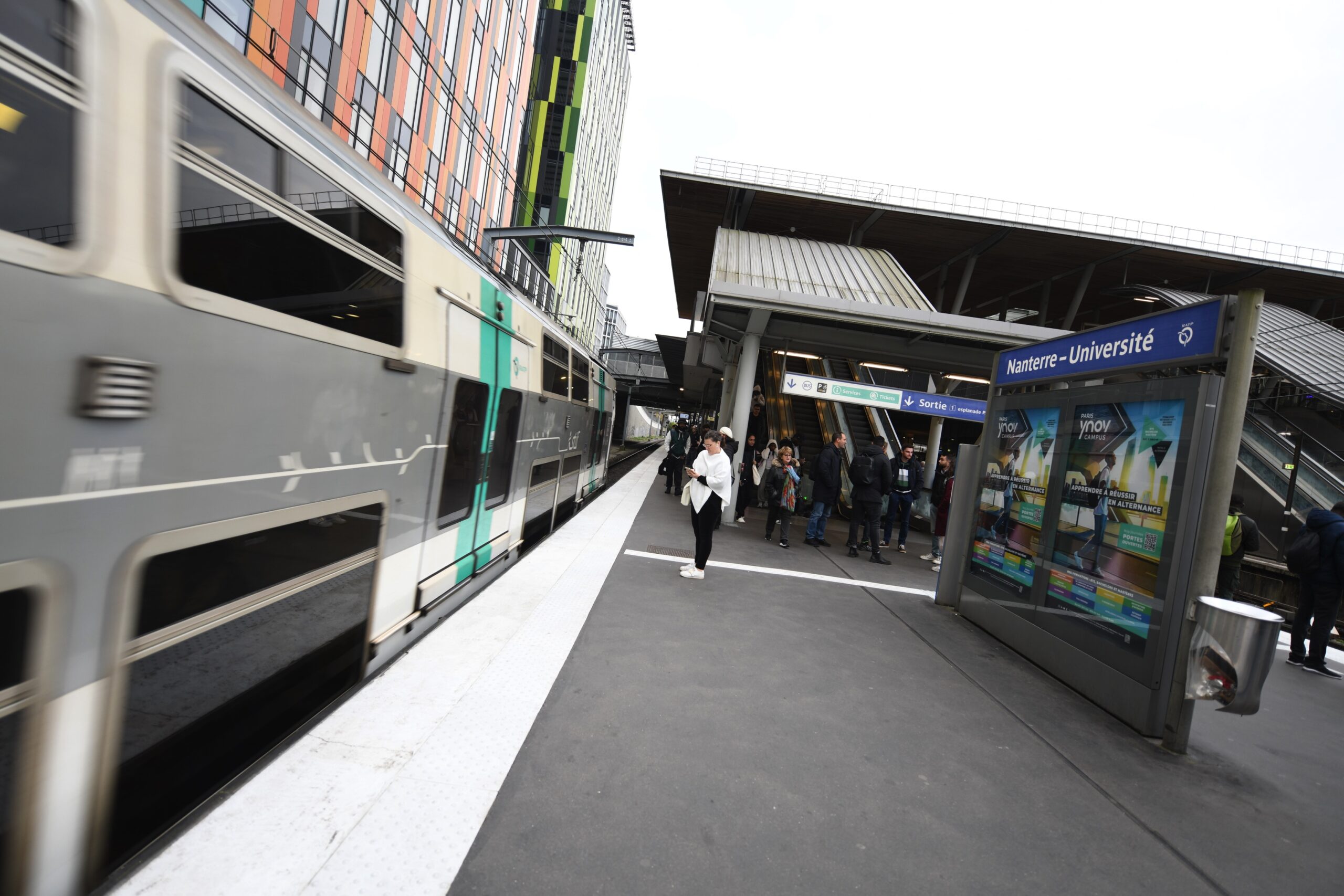 Homme percuté par un RER A à Nanterre-Université : l’agent du GPSR sera fixé sur son sort ce ...