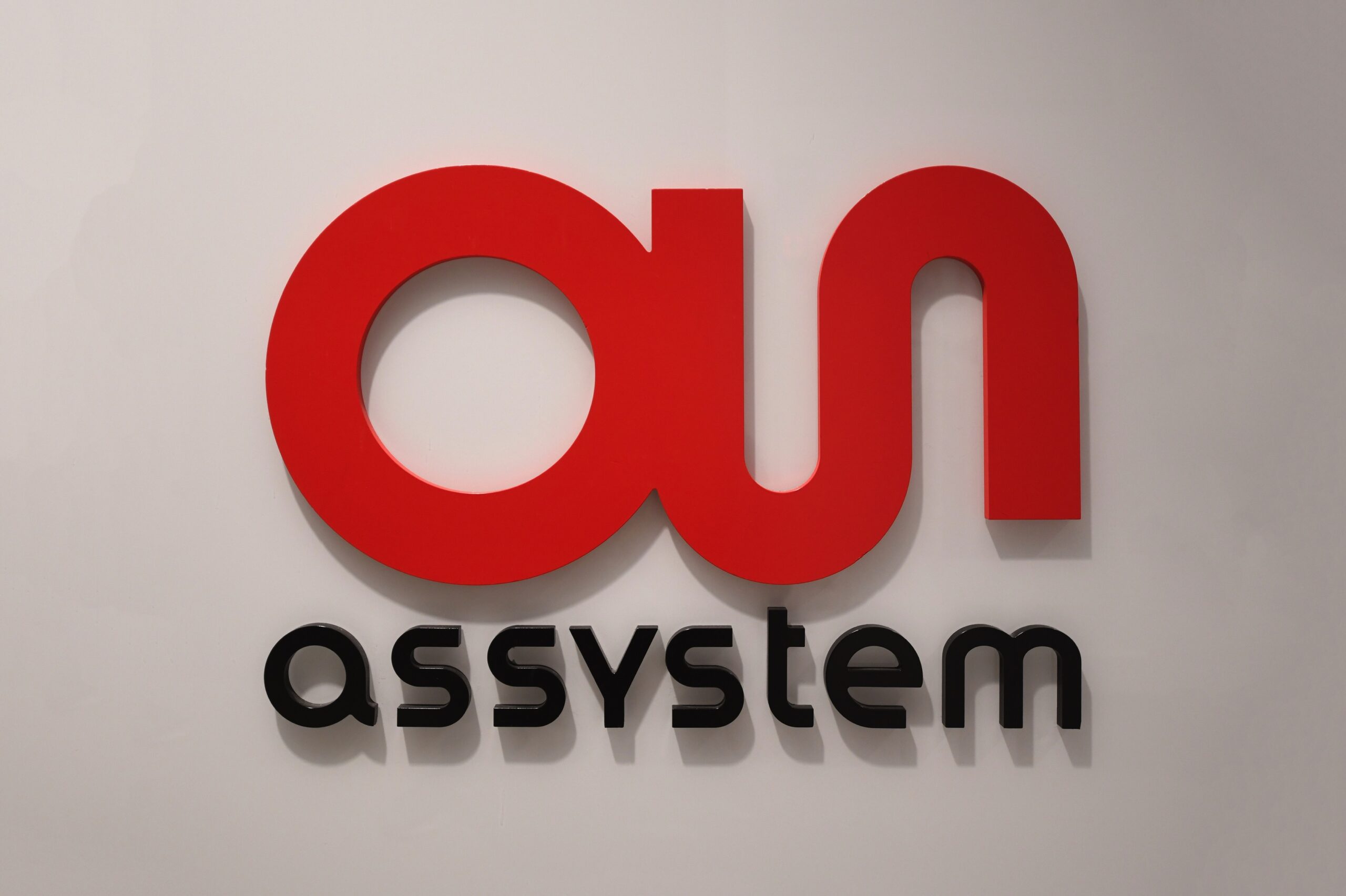 Assystem ambitionne de recruter 200 nouveaux collaborateurs cette année ...