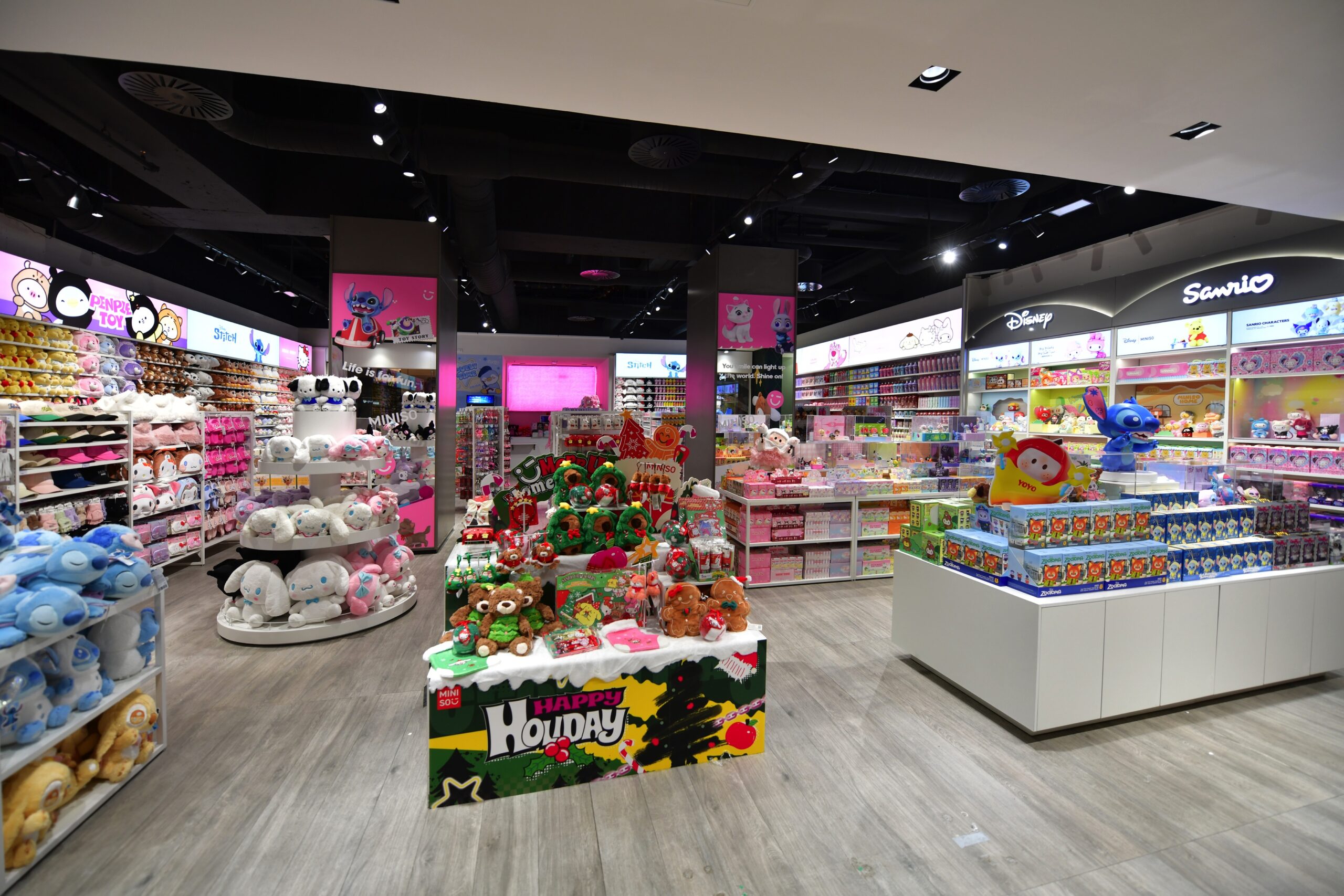 Miniso ouvre un second pop-up store au Westfield Les 4 Temps - Defense ...