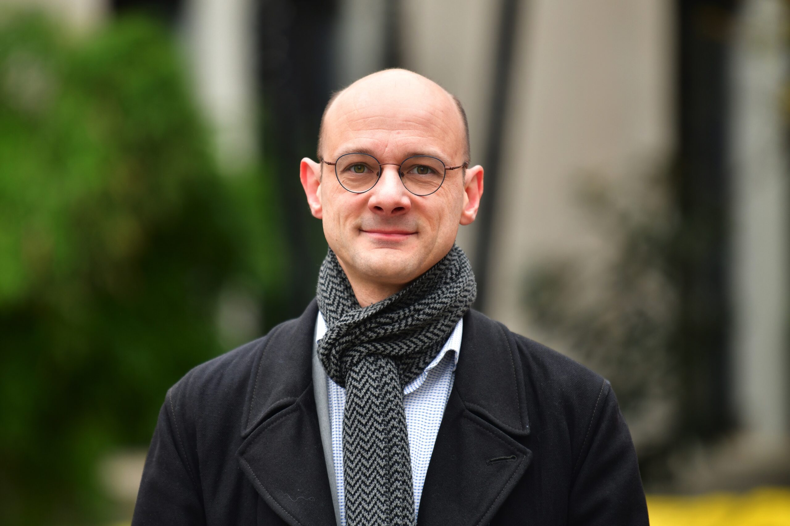 Municipales 2026 : Alban Thomas veut faire basculer Courbevoie à gauche ...